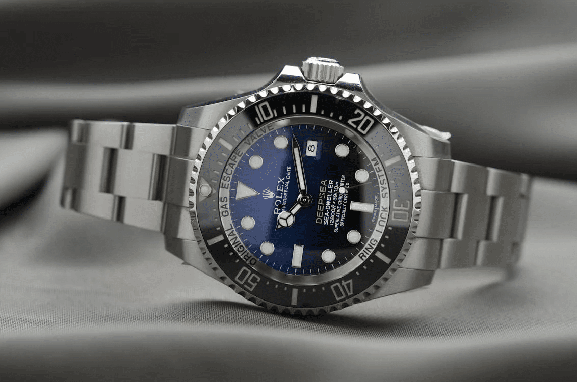What is the most expensive Seiko watch? - Waaqt - Expert Seiko Arabic Dial